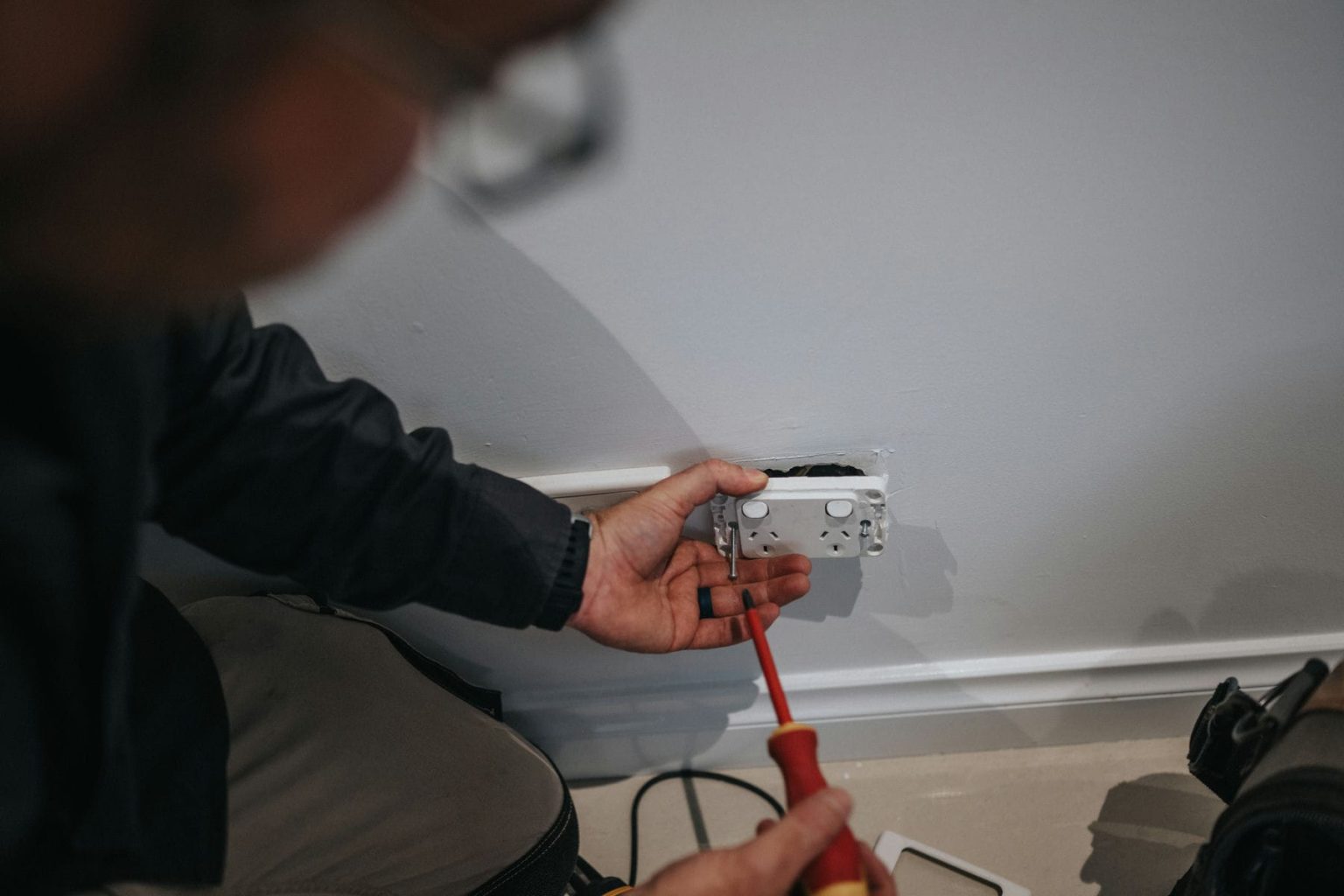 Power Point Installation Perth | Indoor & outdoor power point Installations